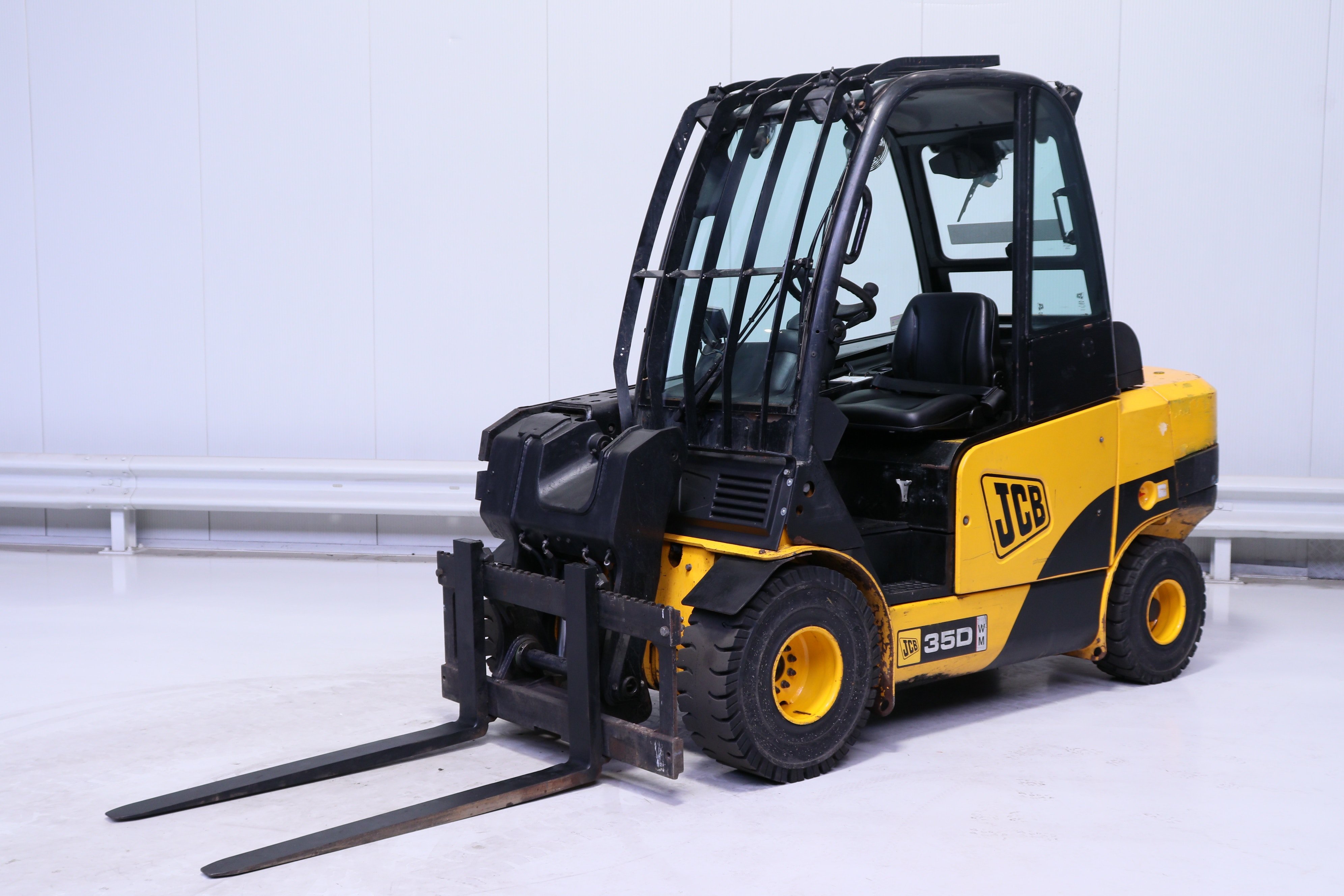 Used small telehandlers | Lisman Forklifts